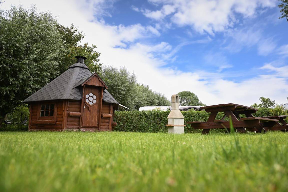 18 M² Ferienhaus ∙ 1 Schlafzimmer ∙ 2 Gäste - Stapel