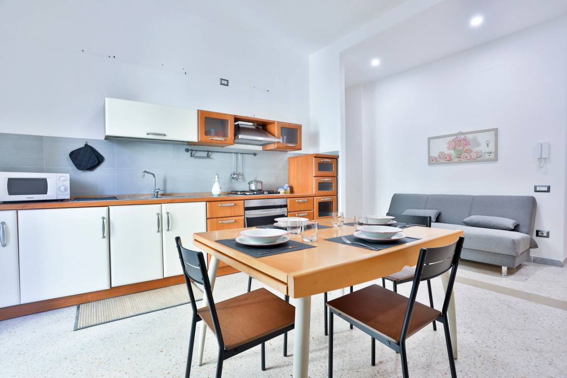 85 M² Appartement ∙ 2 Chambres ∙ 6 Personnes - Salerne