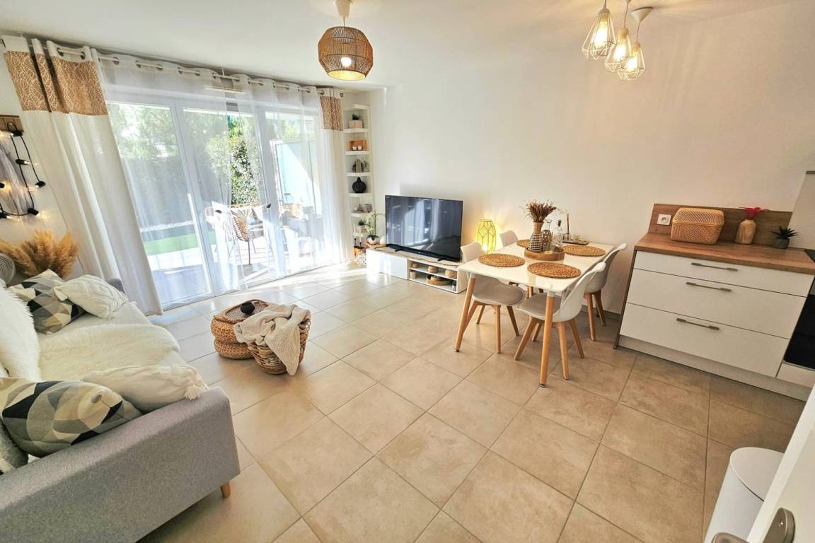 49 M² Apartamento ∙ 1 Quarto ∙ 2 Hóspedes - Puget-sur-Argens