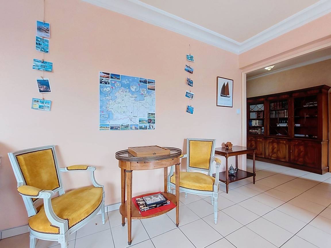 93 M² Appartement ∙ 1 Chambre ∙ 6 Personnes - Louannec