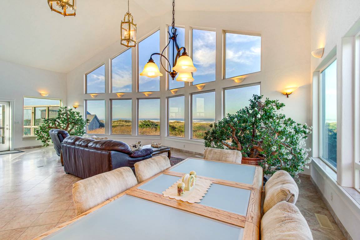 278 M² House ∙ 3 Bedrooms ∙ 10 Guests - Gold Beach, OR