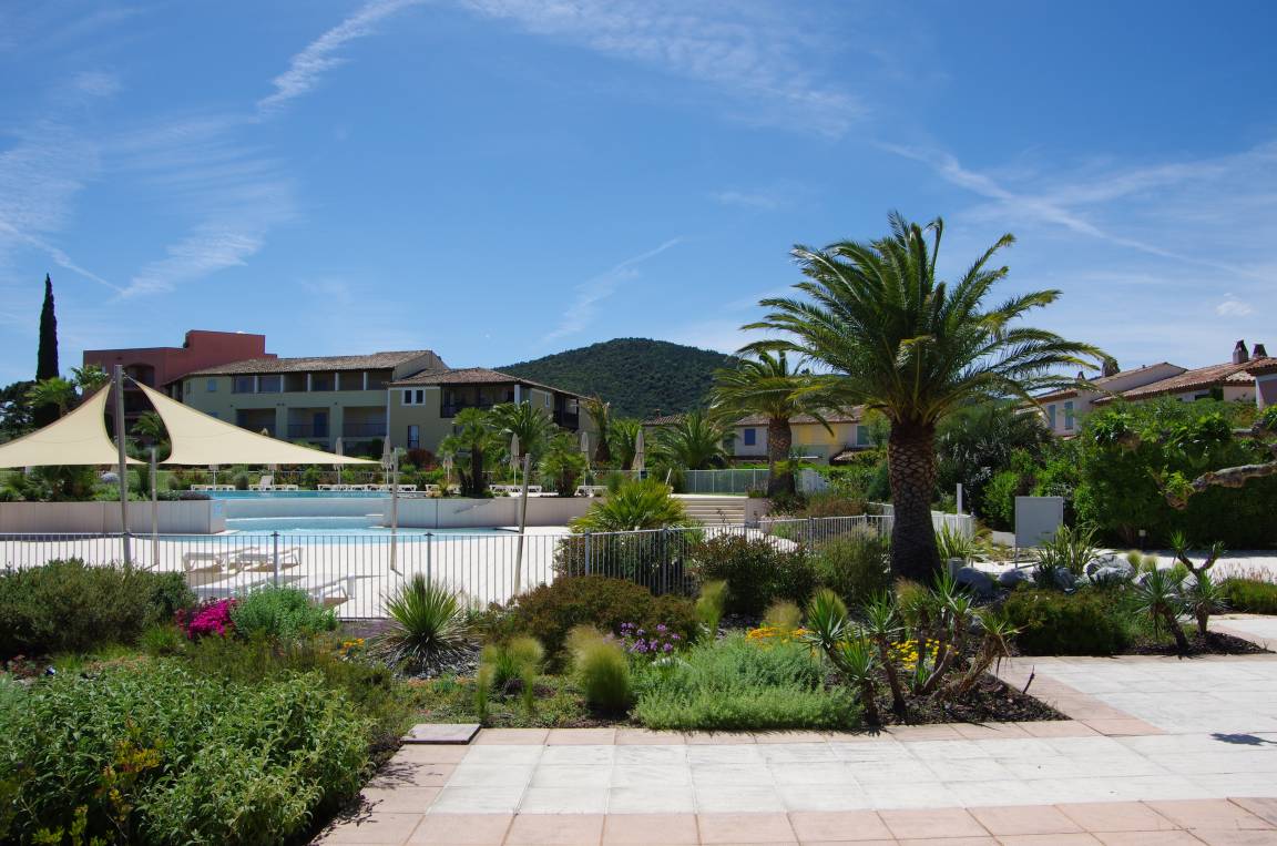 75 M² Villa ∙ 2 Slaapkamers ∙ 4 Gasten - Sainte-Maxime