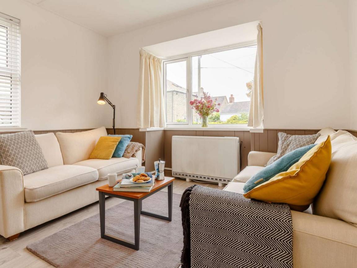 Cottage ∙ 3 Bedrooms ∙ 6 Guests - Newquay