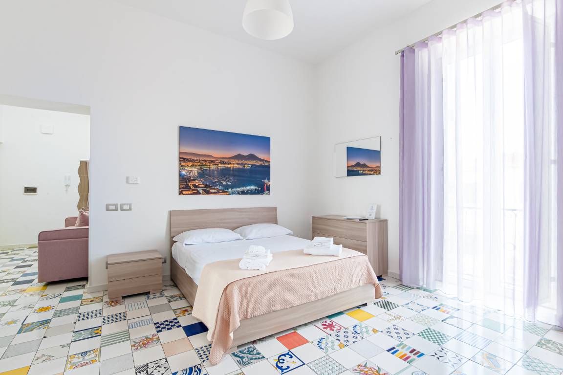 30 M² Apartamento ∙ 1 Habitación ∙ 6 Huéspedes - Nápoles
