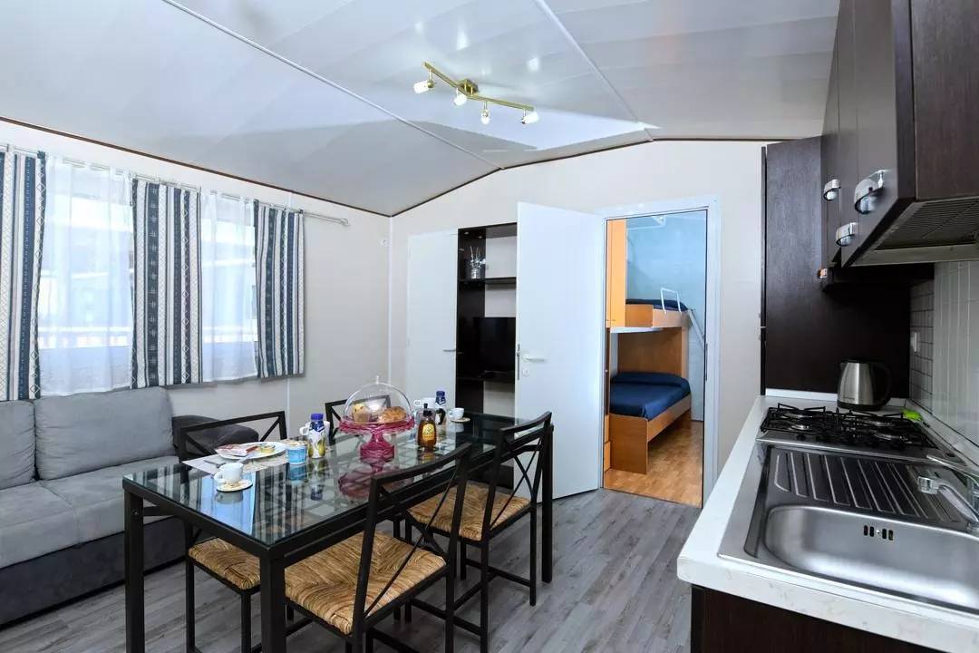 40 M² Mobil-home ∙ 2 Chambres ∙ 4 Personnes - Lazio
