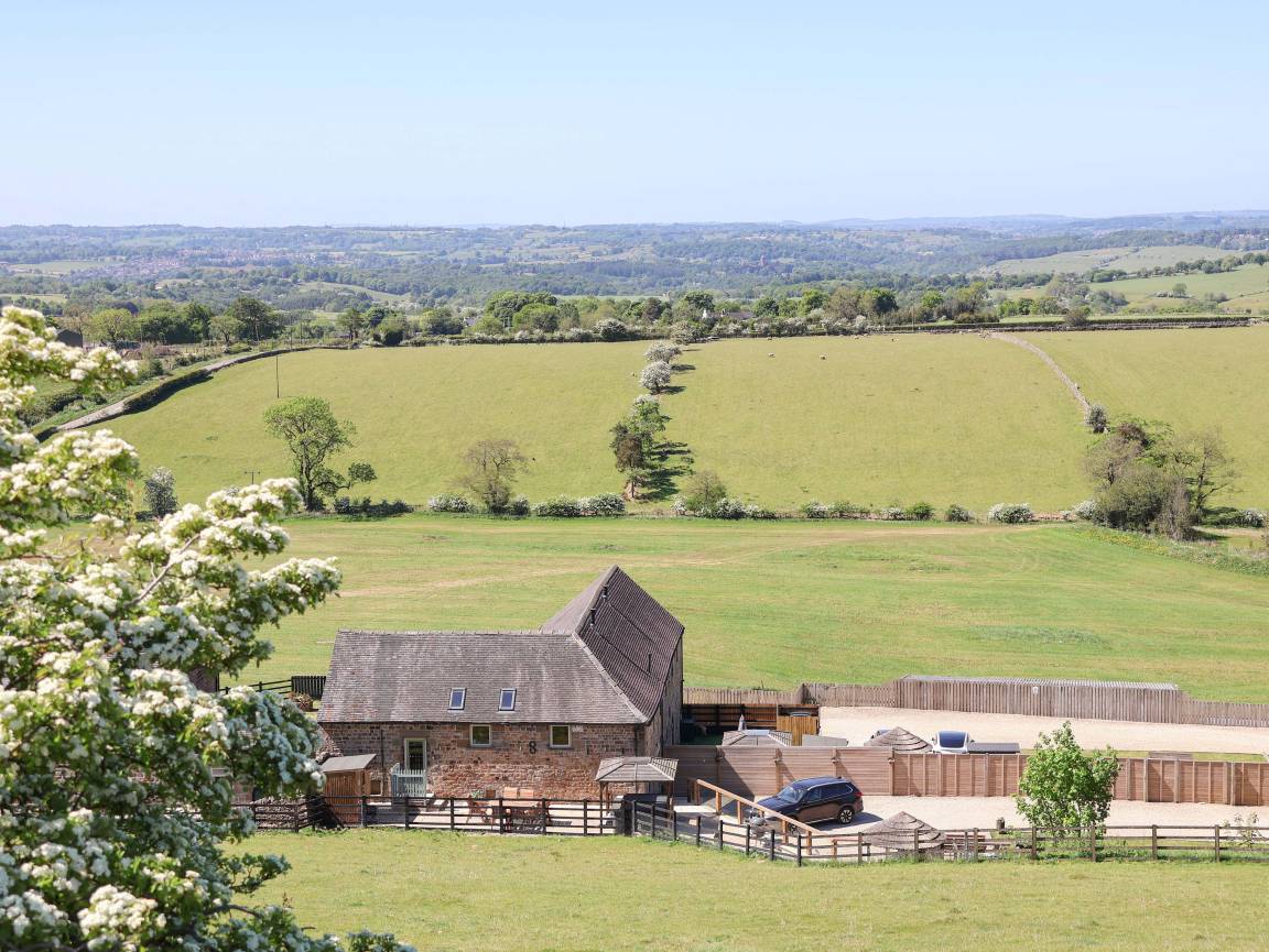 Cottage ∙ 3 Bedrooms ∙ 6 Guests - Rudyard Lake