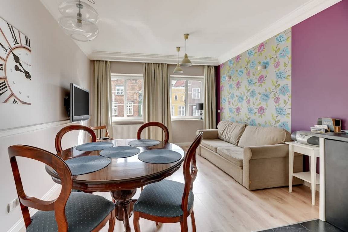 50 M² Apartment ∙ 2 Bedrooms ∙ 6 Guests - Gdansk