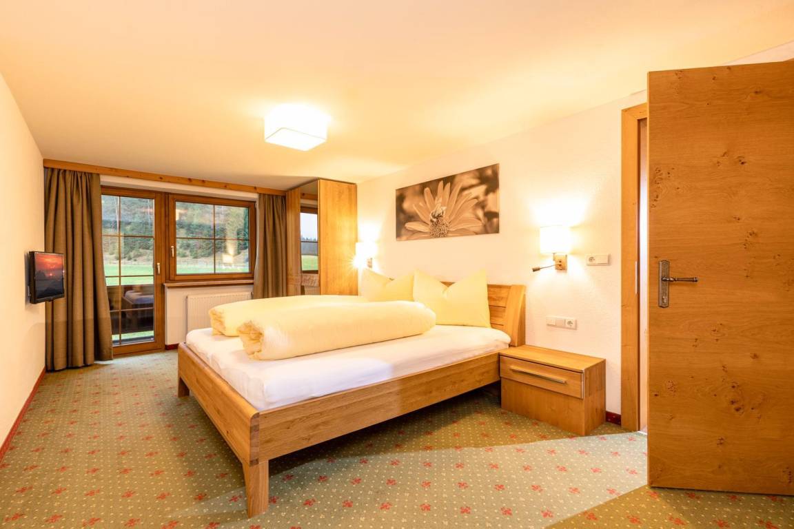 56 M² Ferienwohnung ∙ 1 Schlafzimmer ∙ 4 Gäste - Achenkirch