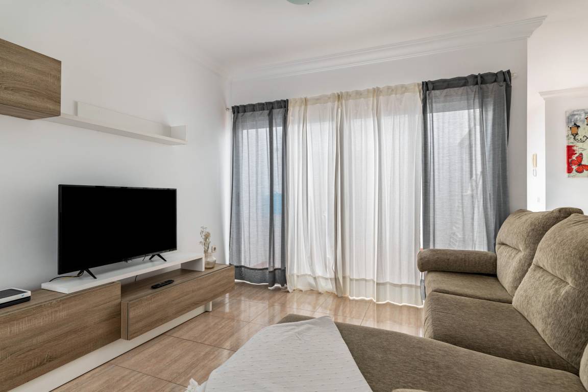 90 M² Apartamento ∙ 3 Habitaciones ∙ 6 Huéspedes - Arrecife