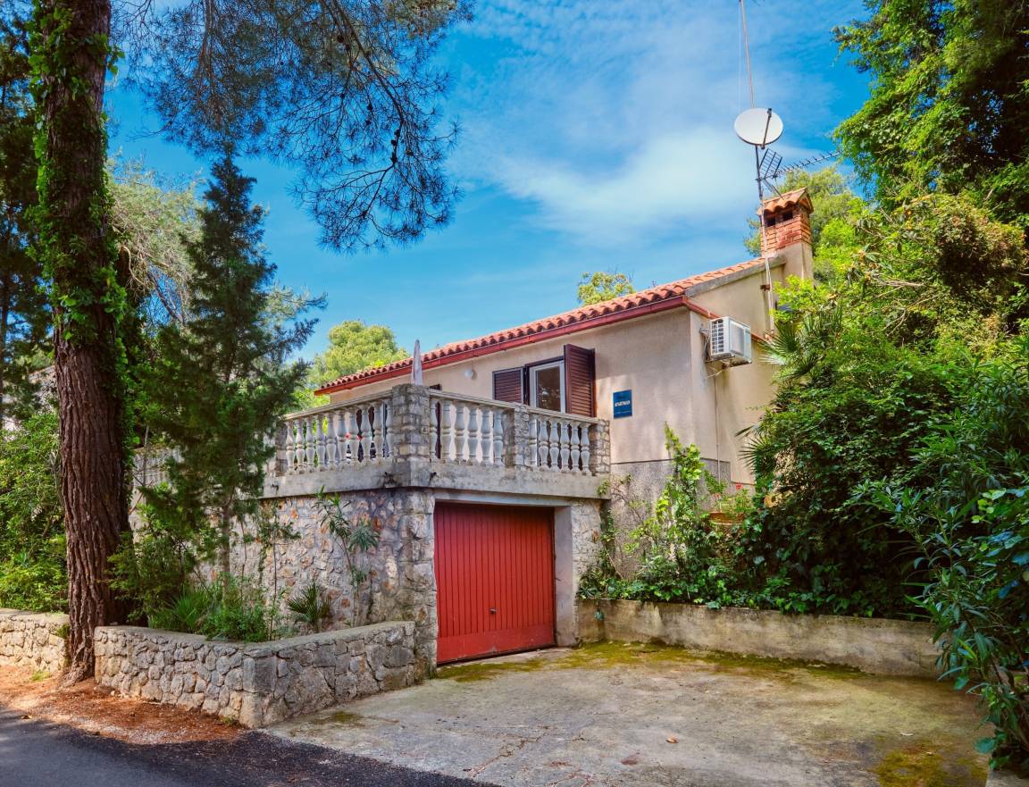 55 M² Ferienhaus ∙ 2 Schlafzimmer ∙ 4 Gäste - Mali Lošinj