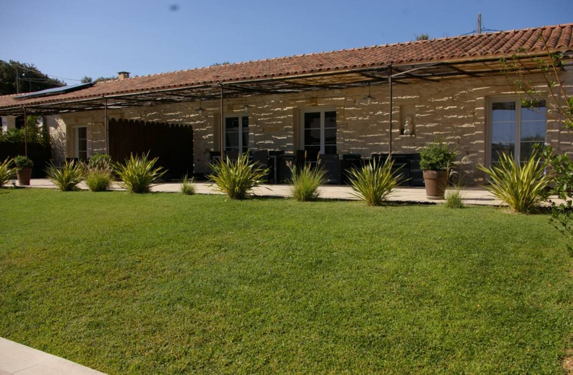 96 M² Maison De Vacances ∙ 3 Chambres ∙ 6 Personnes - Avignon