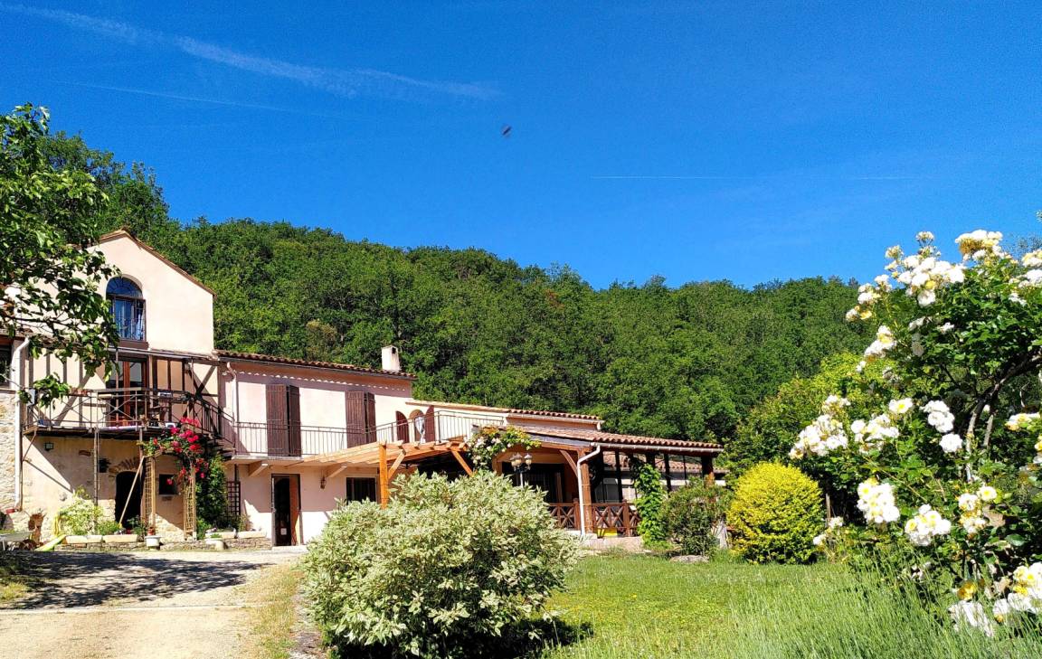 129 M² Gîte ∙ 3 Chambres ∙ 8 Personnes - Quillan