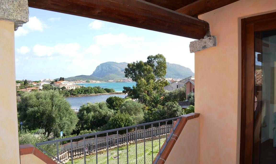 70 M² Maison De Vacances ∙ 2 Chambres ∙ 5 Personnes - Golfo Aranci