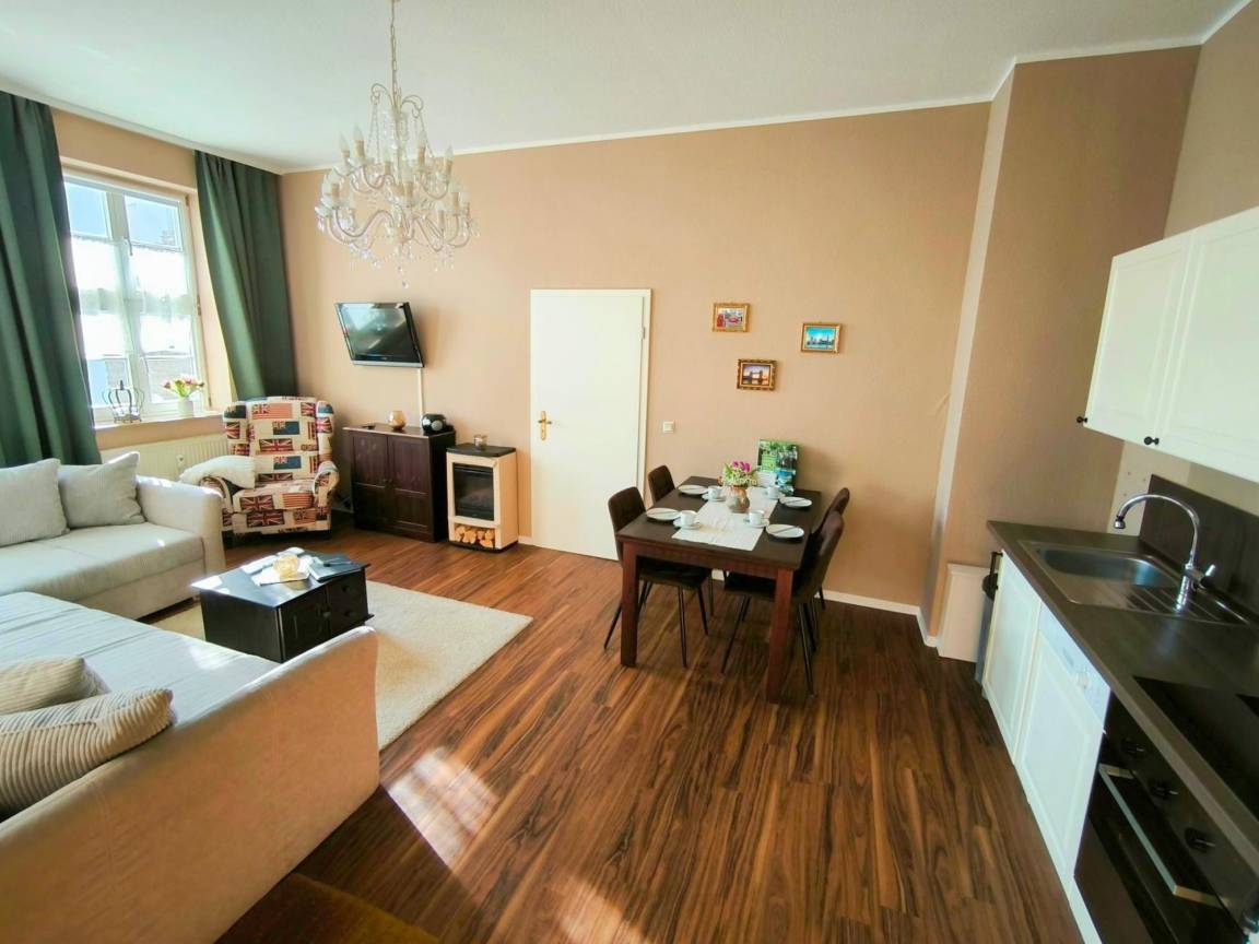 45 M² Ferienwohnung ∙ 1 Schlafzimmer ∙ 4 Gäste - Mühlhausen/Thüringen