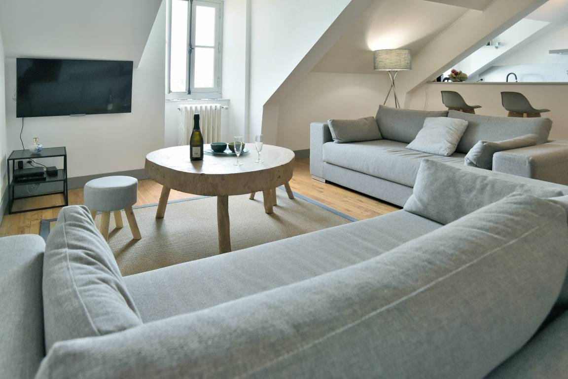 70 M² Appartement ∙ 2 Chambres ∙ 4 Personnes - Dinan