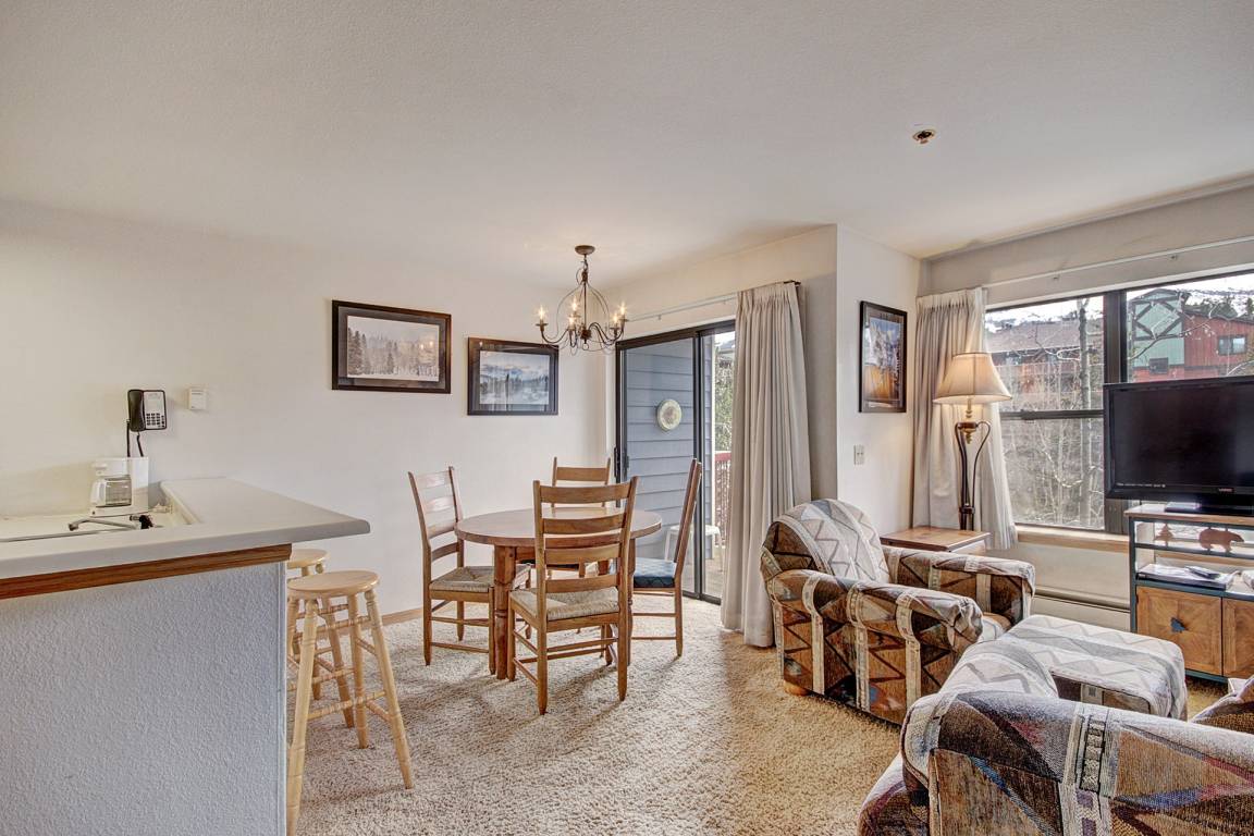 81 M² Condo ∙ 2 Bedrooms ∙ 8 Guests - Breckenridge, CO