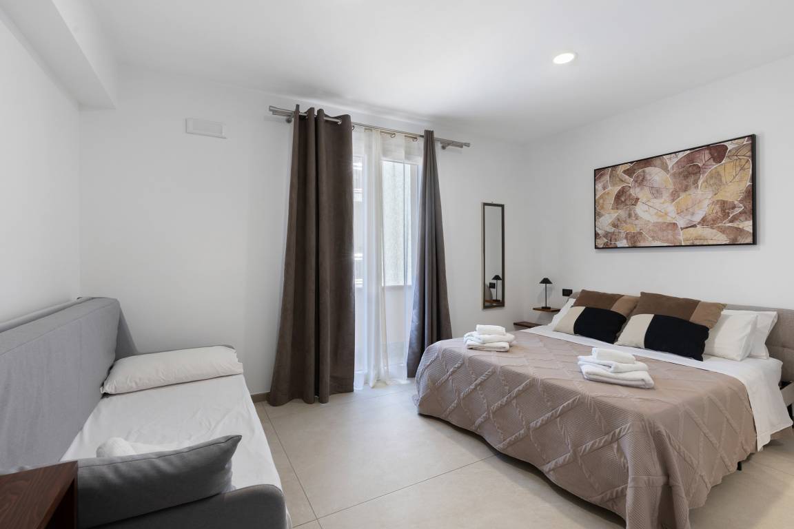 28 M² Bed And Breakfast ∙ 1 Bedroom ∙ 4 Guests - Balestrate