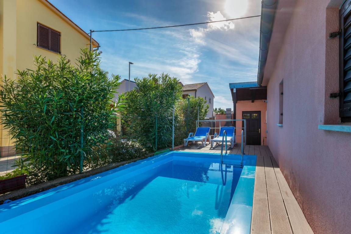 90 M² Casa ∙ 3 Habitaciones ∙ 8 Huéspedes - Pula