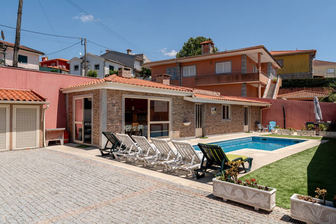 100 M² Villa ∙ 4 Chambres ∙ 9 Personnes - Amarante
