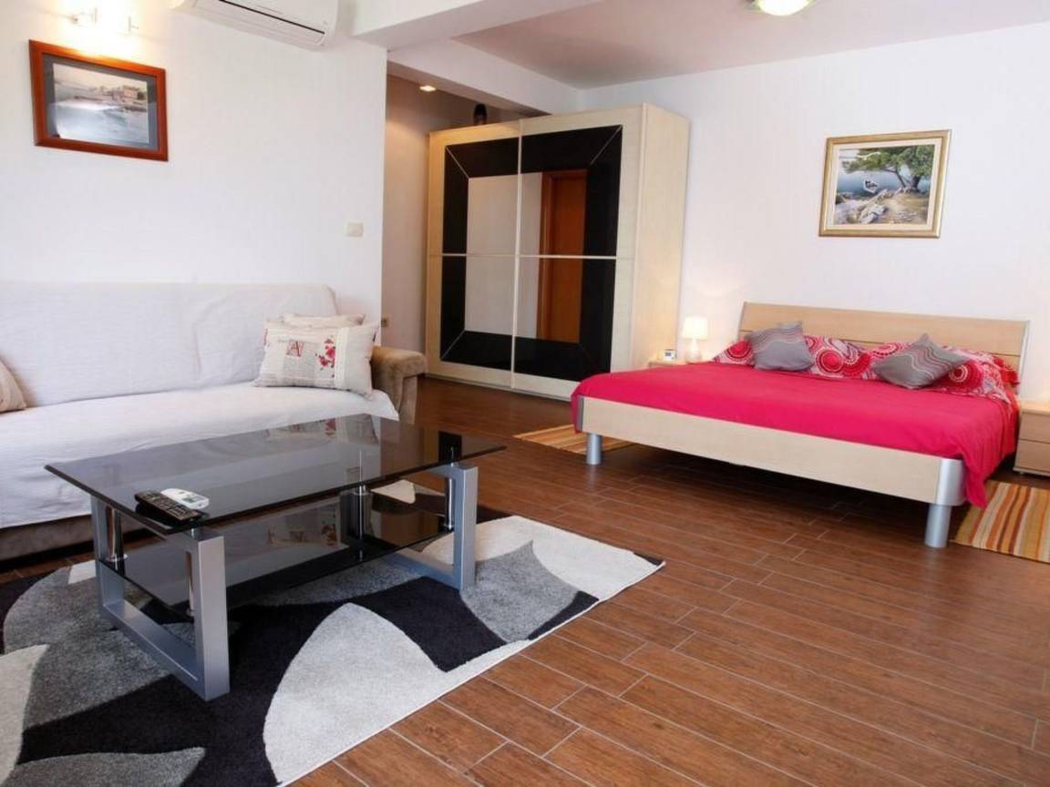 100 M² Casa Vacanza ∙ 1 Camera Da Letto ∙ 6 Ospiti - Mimice