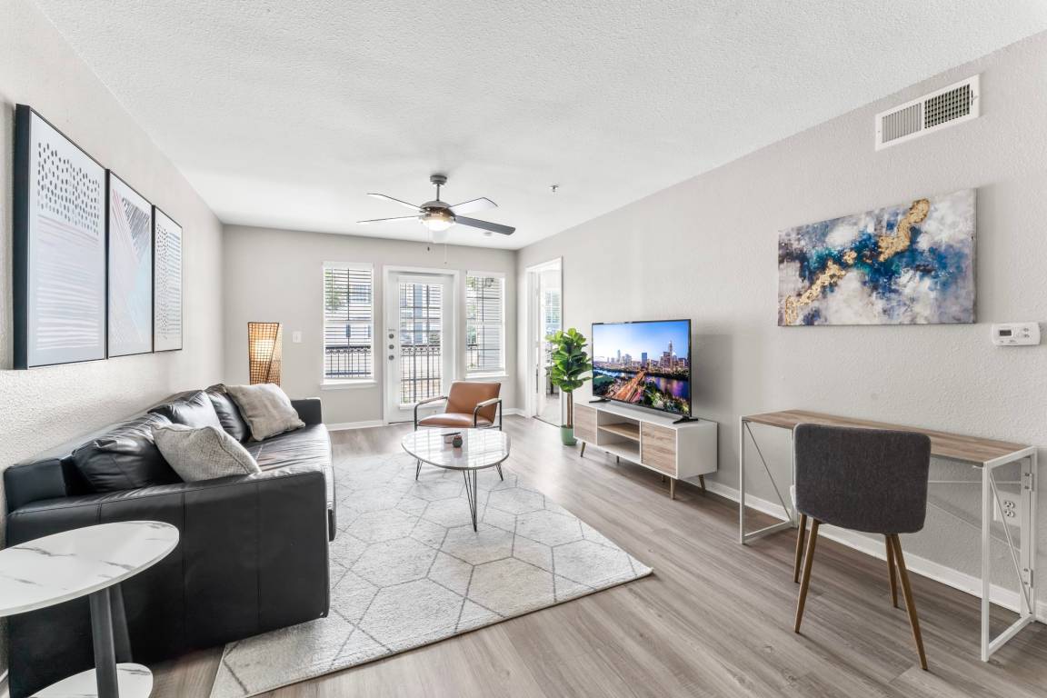 94 M² Apartamento ∙ 2 Habitaciones ∙ 6 Huéspedes - Austin