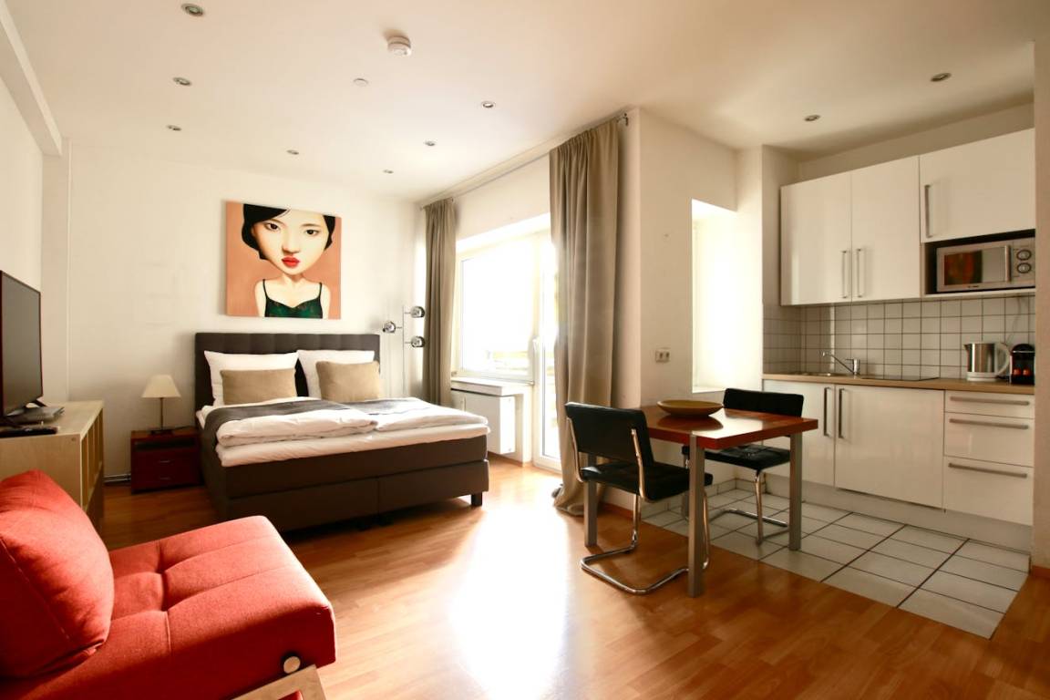 30 M² Ferienwohnung ∙ 2 Gäste - Köln