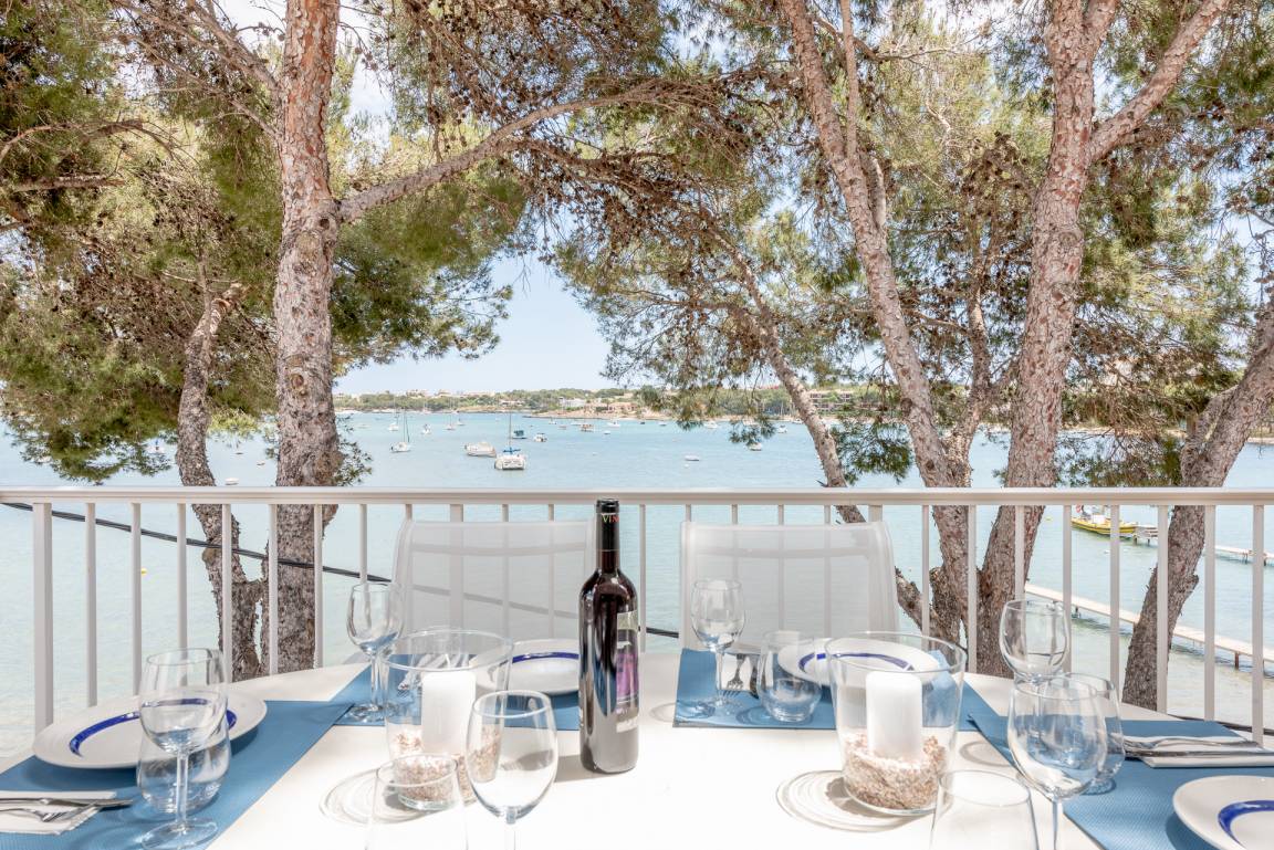 100 M² Apartment ∙ 3 Bedrooms ∙ 6 Guests - Portocolom