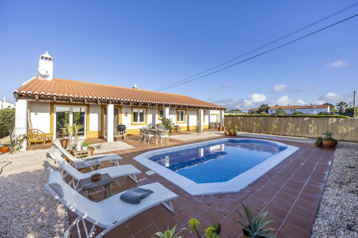 200 M² Villa ∙ 3 Bedrooms ∙ 6 Guests - Aljezur
