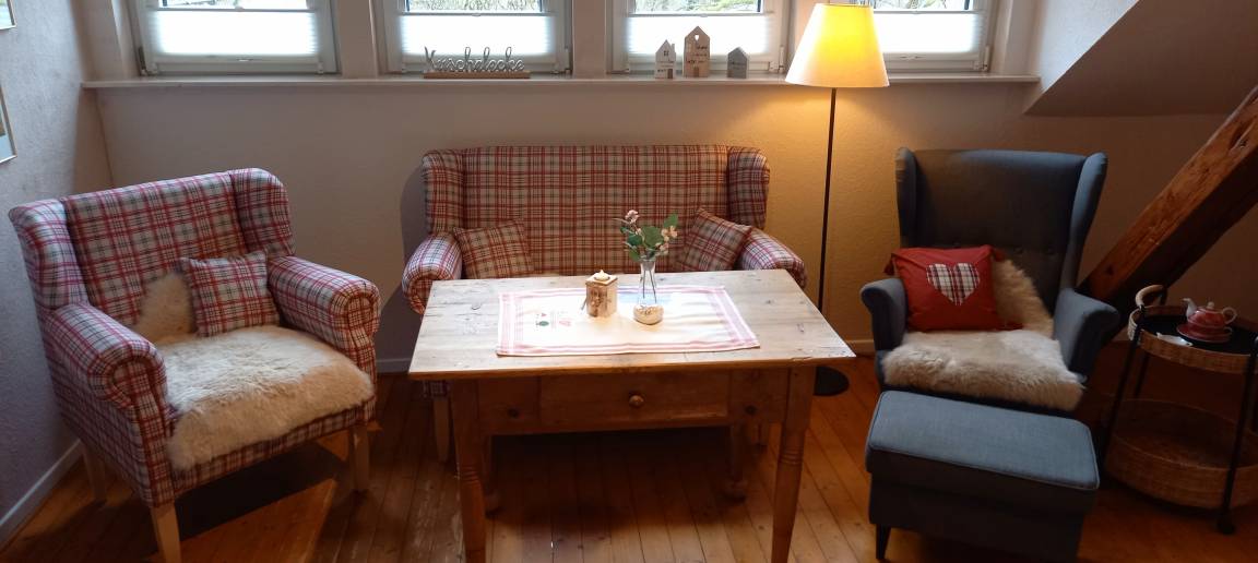 65 M² Ferienwohnung ∙ 1 Schlafzimmer ∙ 4 Gäste - Olpe