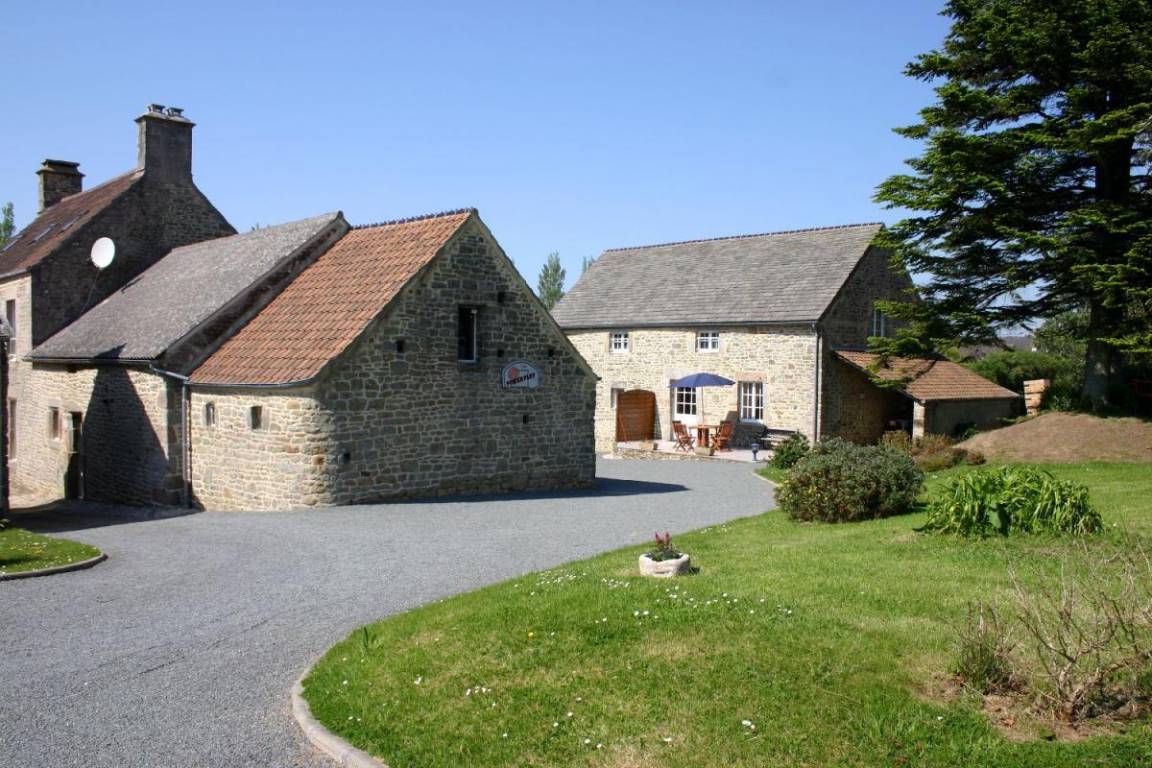 72 M² Gîte ∙ 2 Chambres ∙ 4 Personnes - Saint-Vaast-la-Hougue