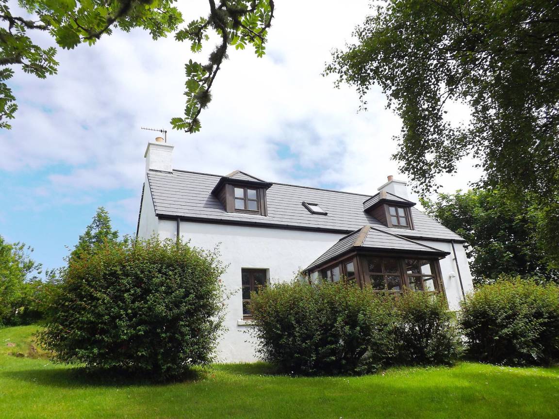 Huis ∙ 2 Slaapkamers ∙ 4 Gasten - Skye