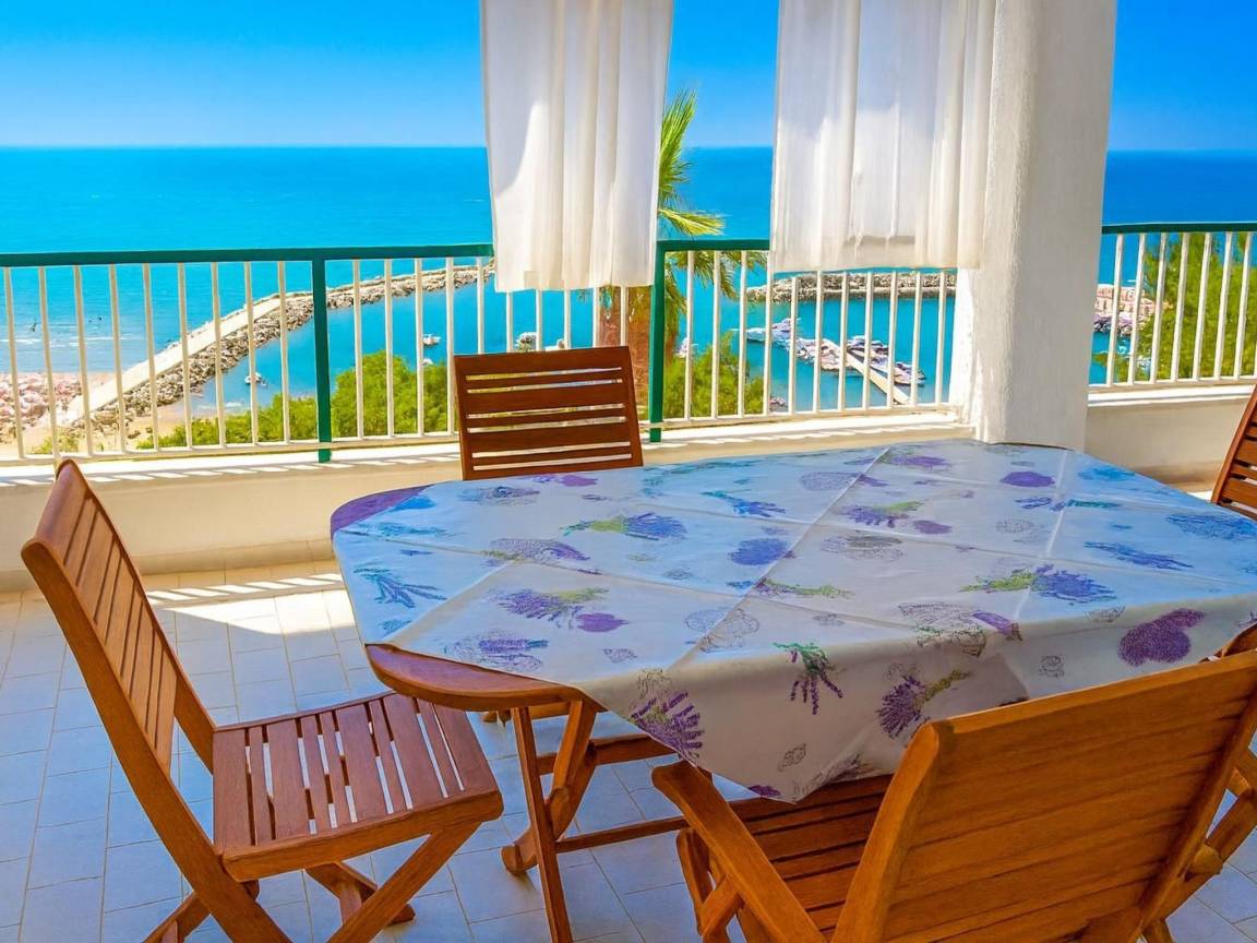 250 M² Ferienhaus ∙ 6 Schlafzimmer ∙ 10 Gäste - Peschici