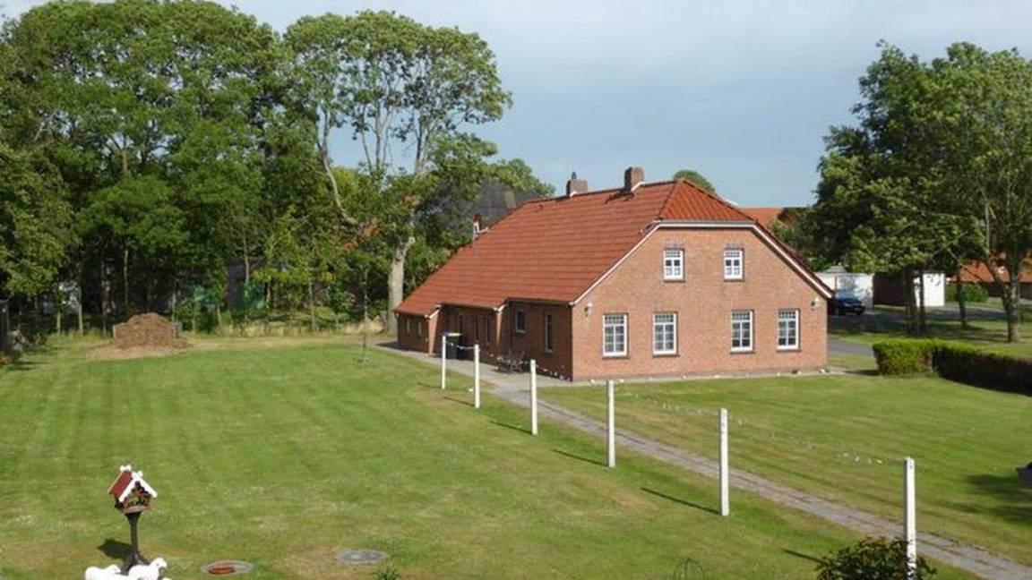 95 M² Ferienwohnung ∙ 3 Schlafzimmer ∙ 6 Gäste - Holtgast