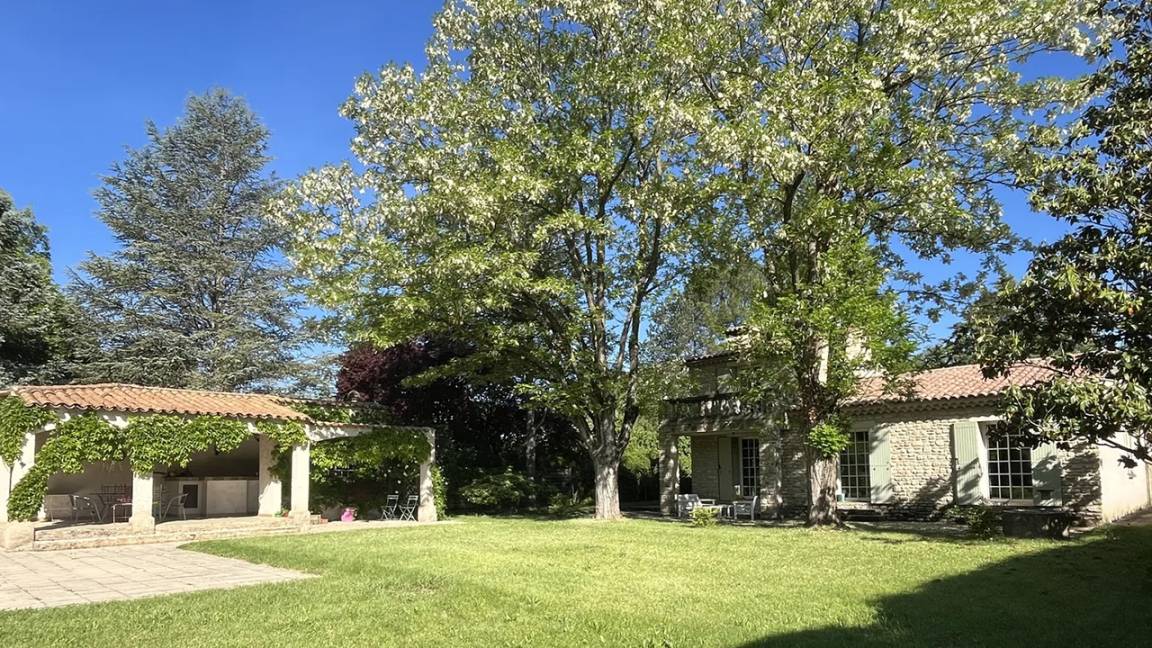 2300 M² Villa ∙ 4 Chambres ∙ 8 Personnes - Alpes-de-Haute-Provence