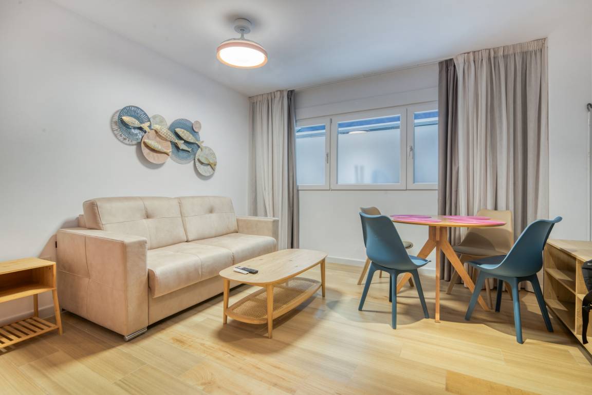 40 M² Apartment ∙ 4 Guests - Benidorm