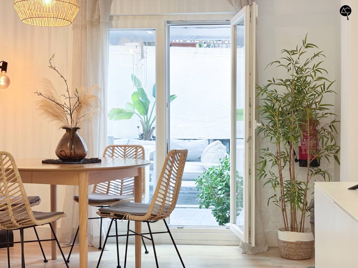 80 M² Apartamento ∙ 3 Habitaciones ∙ 6 Huéspedes - Cádiz
