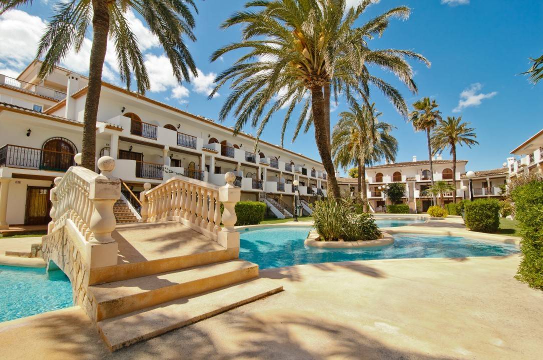 80 M² Bungalow ∙ 3 Habitaciones ∙ 7 Huéspedes - Dénia