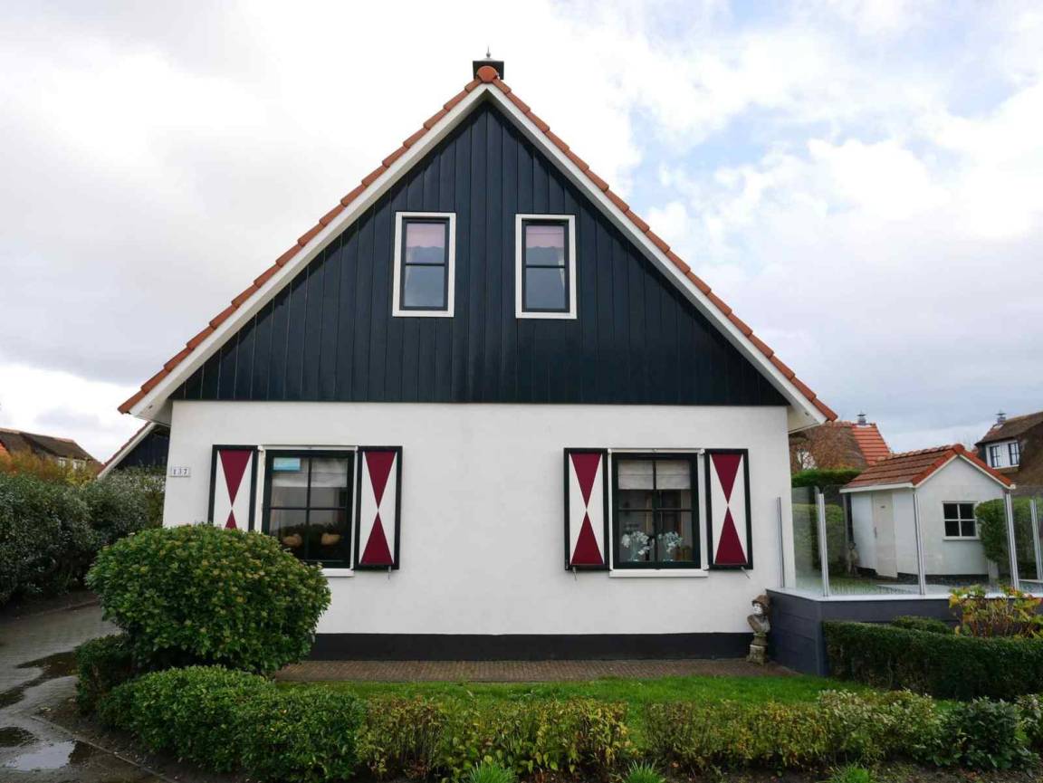 110 M² Ferienhaus ∙ 2 Schlafzimmer ∙ 5 Gäste - Callantsoog
