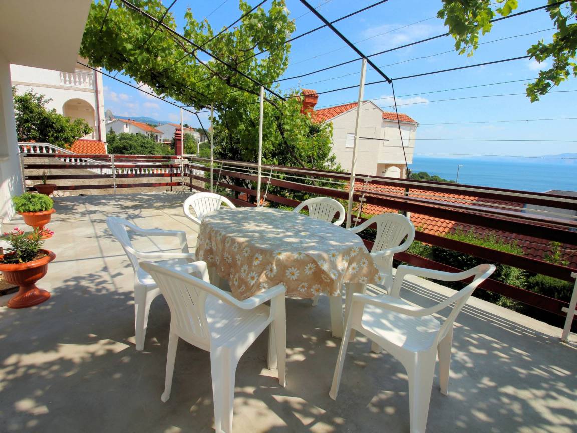 68 M² Apartment ∙ 2 Bedrooms ∙ 5 Guests - Novi Vinodolski