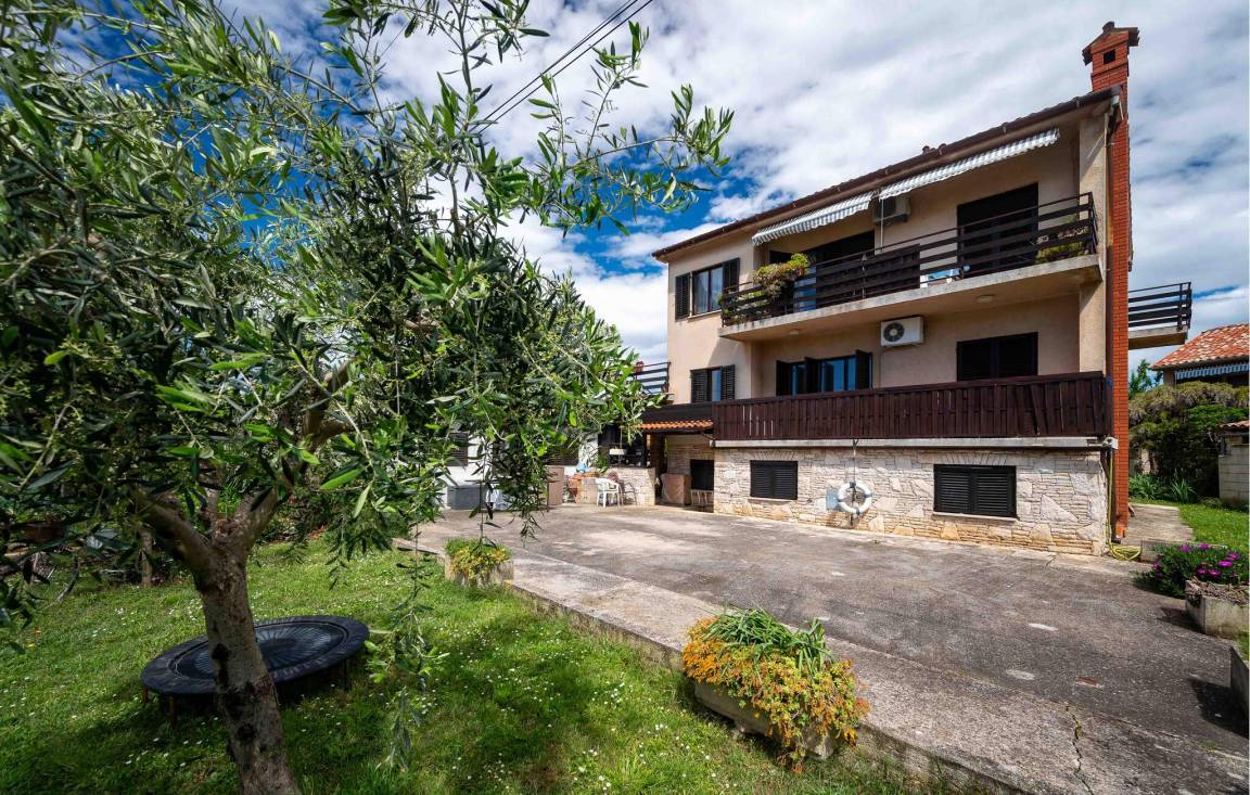 85 M² Ferienwohnung ∙ 2 Schlafzimmer ∙ 5 Gäste - Premantura