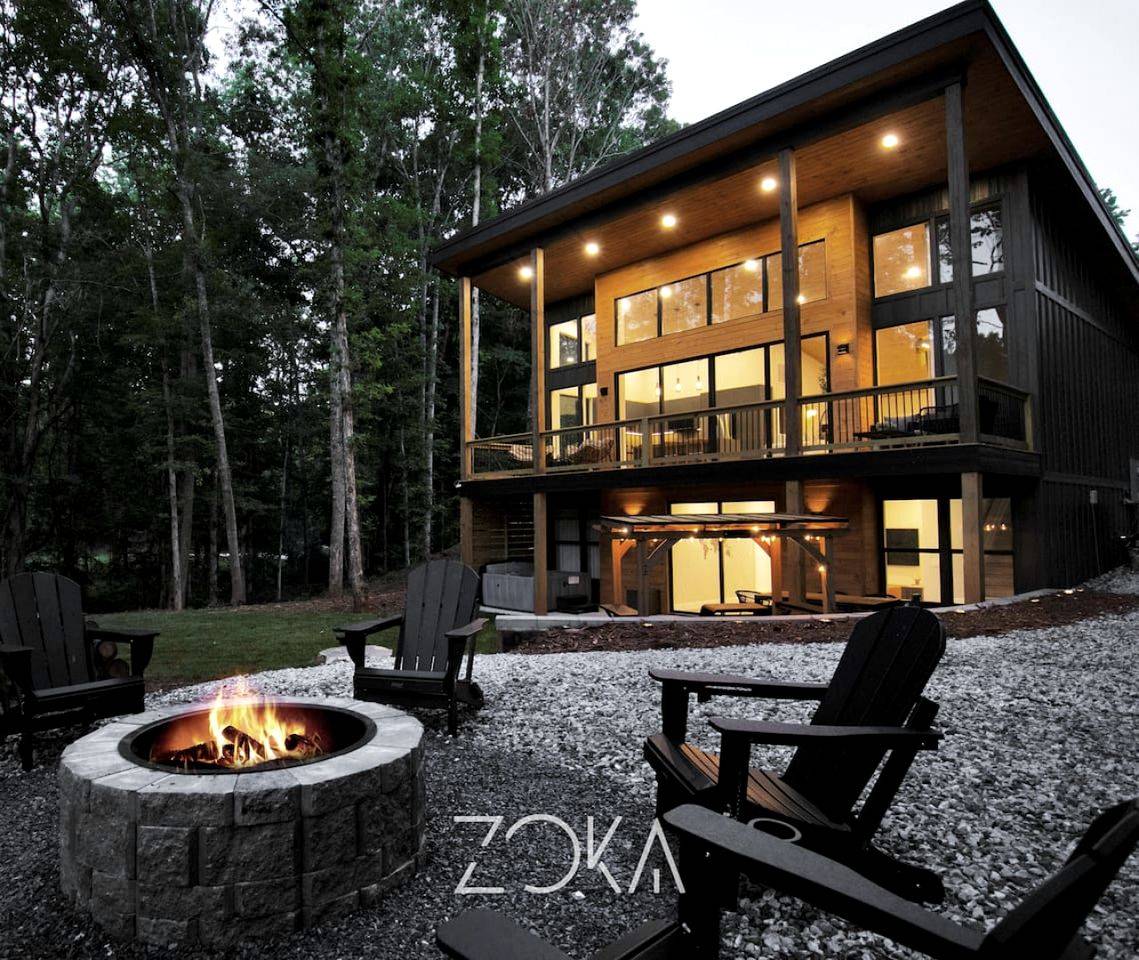 Casa ∙ 4 Habitaciones ∙ 12 Huéspedes - Westminster, SC
