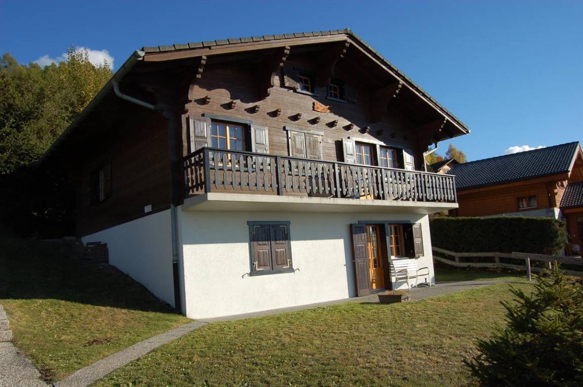 65 M² Appartement ∙ 2 Chambres ∙ 4 Personnes - Nax
