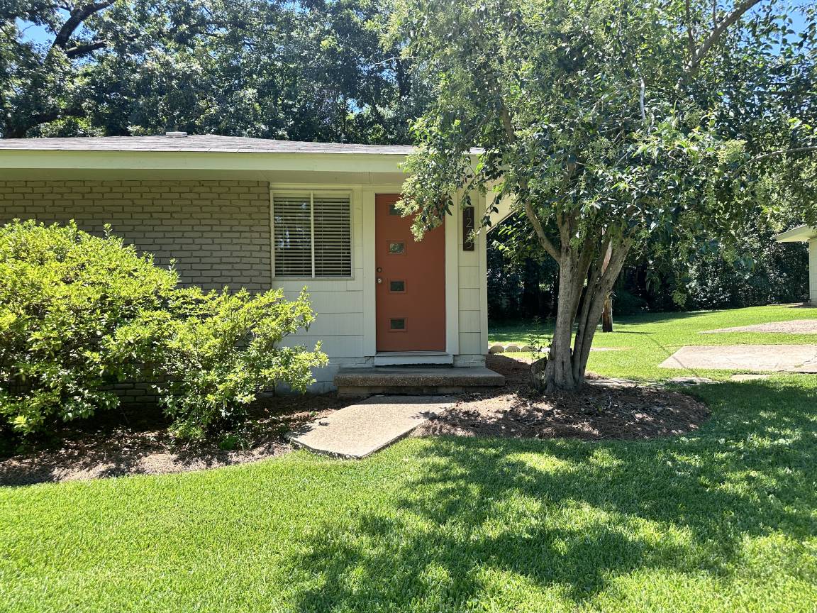 112 M² Apartment ∙ 1 Bedroom ∙ 3 Guests - Jackson, MS