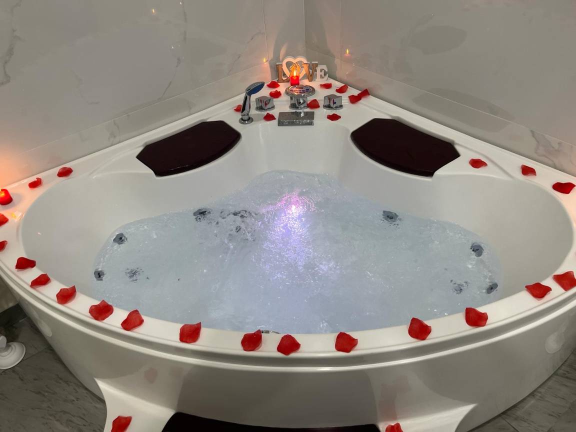 Apartment ∙ 1 Bedroom ∙ 2 Guests - Naples Airport (NAP)