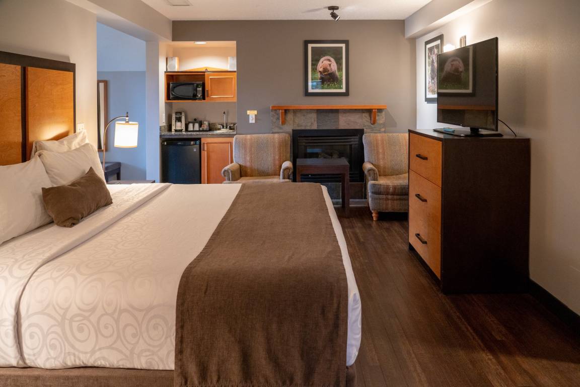 Hotel ∙ 1 Bedroom ∙ 2 Guests - Canmore