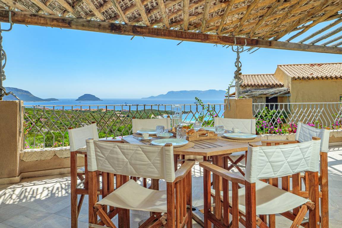 100 M² Appartement ∙ 2 Slaapkamers ∙ 4 Gasten - Golfo Aranci