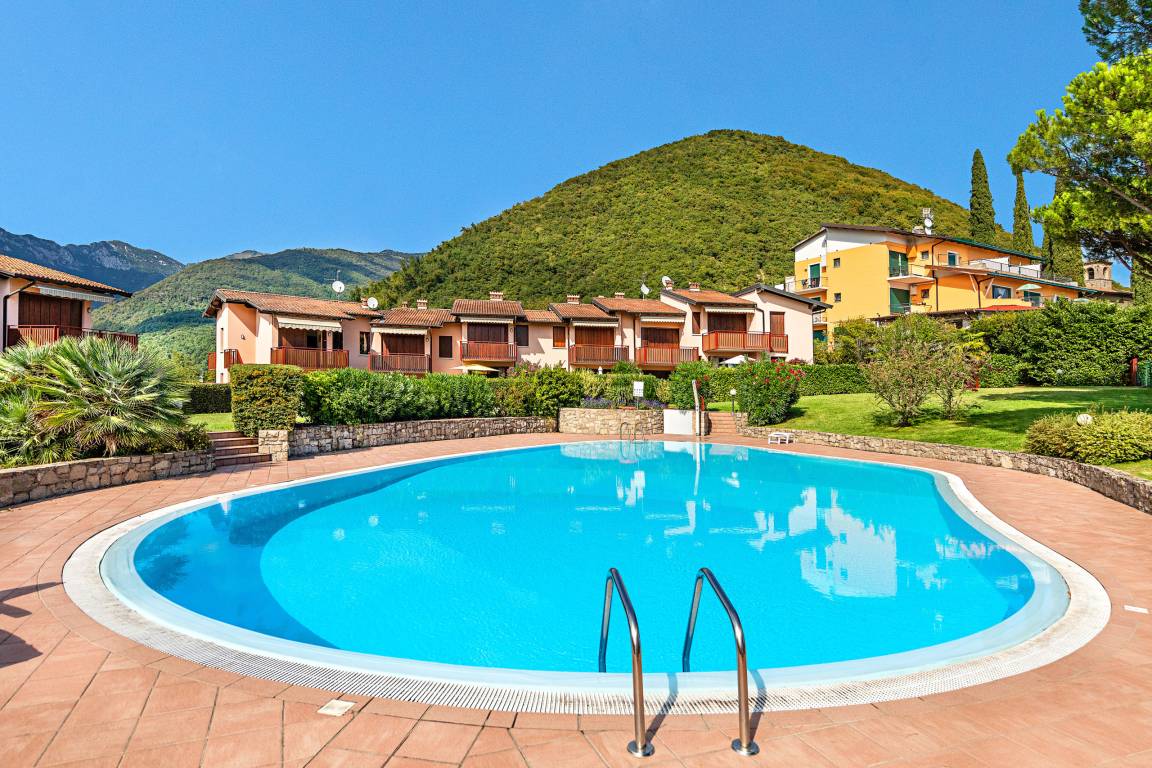 55 M² Apartment ∙ 1 Bedroom ∙ 4 Guests - Gardone Riviera