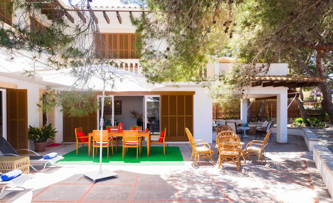 180 M² Ferienhaus ∙ 4 Schlafzimmer ∙ 8 Gäste - Playa de Palma