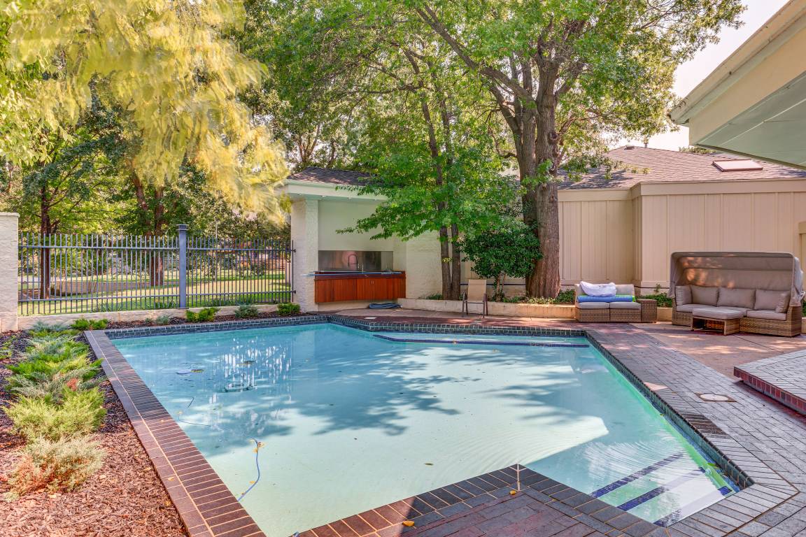 492 M² House ∙ 3 Bedrooms ∙ 11 Guests - Norman, OK