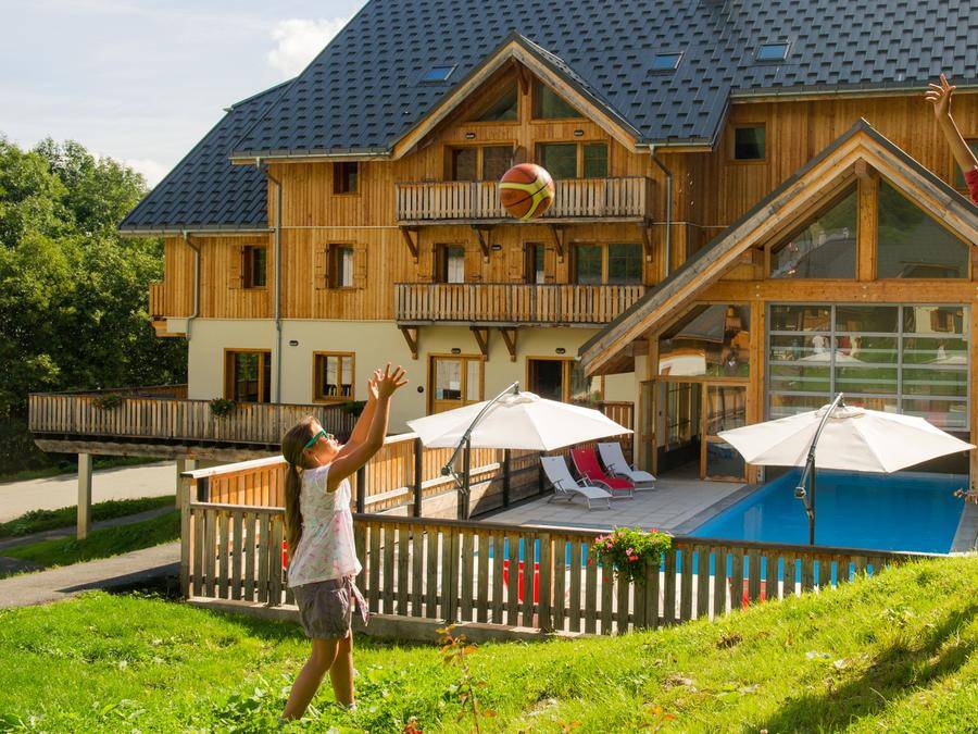 60 M² Appartement ∙ 3 Chambres ∙ 8 Personnes - Allevard